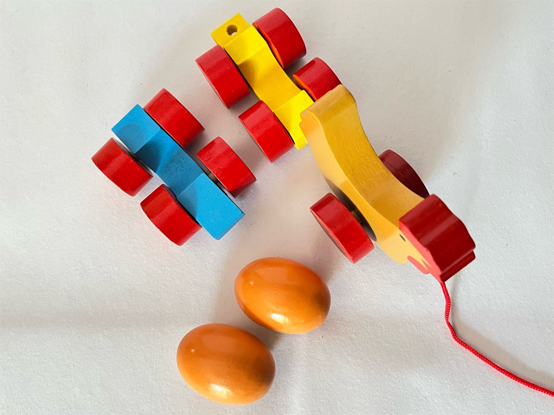 Wooden Hen Egg Family, Hen Toy, Chicken, Egg Pull along toy